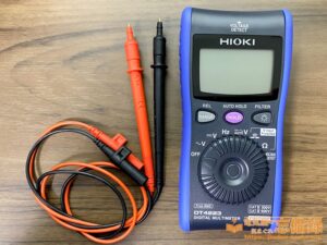 【レビュー】CAT Ⅳ対応なのにコンパクト！HIOKIのデジタルマルチメータDT4223 | 電気屋の気まぐれ忘備録